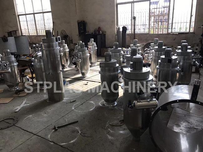 Automated Operation Plastic Auxiliary Machine For Dry Resins PVC Mixing